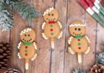 Easy Gingerbread Man Oreo Pops Recipe for the Holidays - nicetartes.com