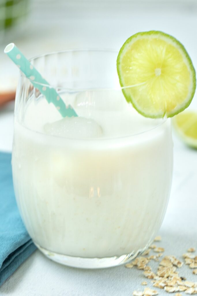 Easy Jugo de Avena (Dominican Oatmeal Juice)