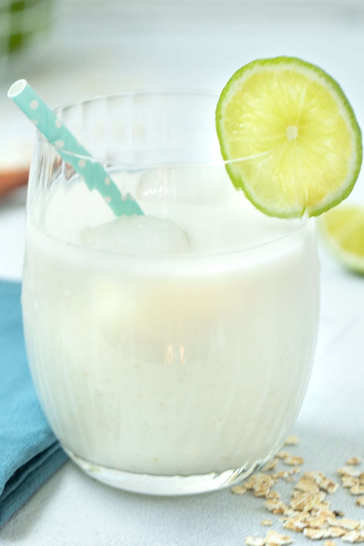 Easy Jugo de Avena (Dominican Oatmeal Juice)